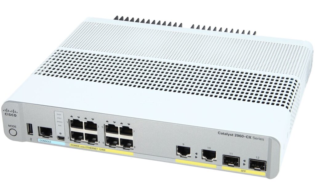 Switch Cisco C9200L-24P-4G-E Catalyst 9200L 24-Port PoE+ 4x1G Uplink ...